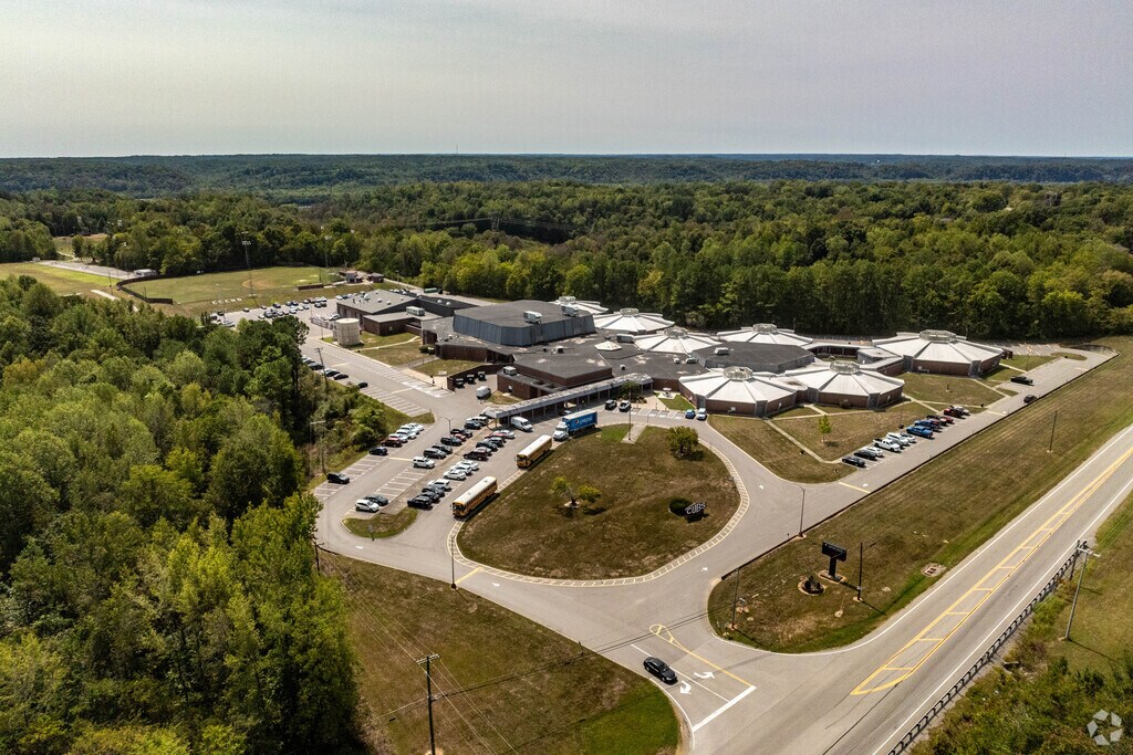 Cheatham County Central High School in Ashland City, TN - Homes.com