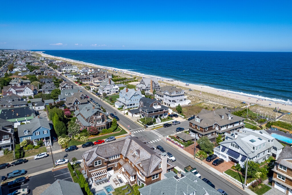 Bay Head, NJ City Guide | About Living in Bay Head - Homes.com
