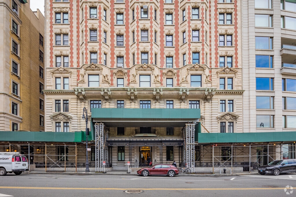 About The Chatsworth, New York NY | HOAs, Reviews, Amenities - Homes.com