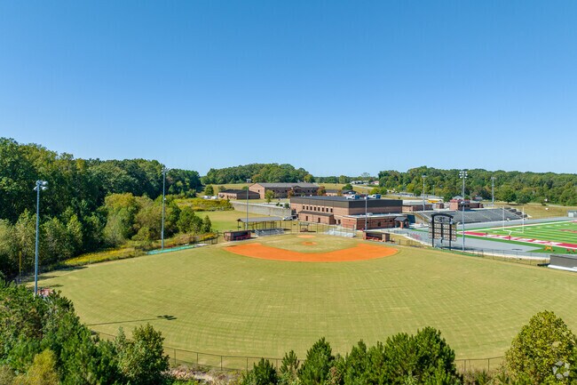 Mt. Zion High School, Rankings & Reviews - Homes.com