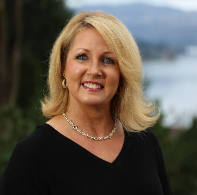 Kathleen Davi | Real Estate Agent in Issaquah, WA - Homes.com