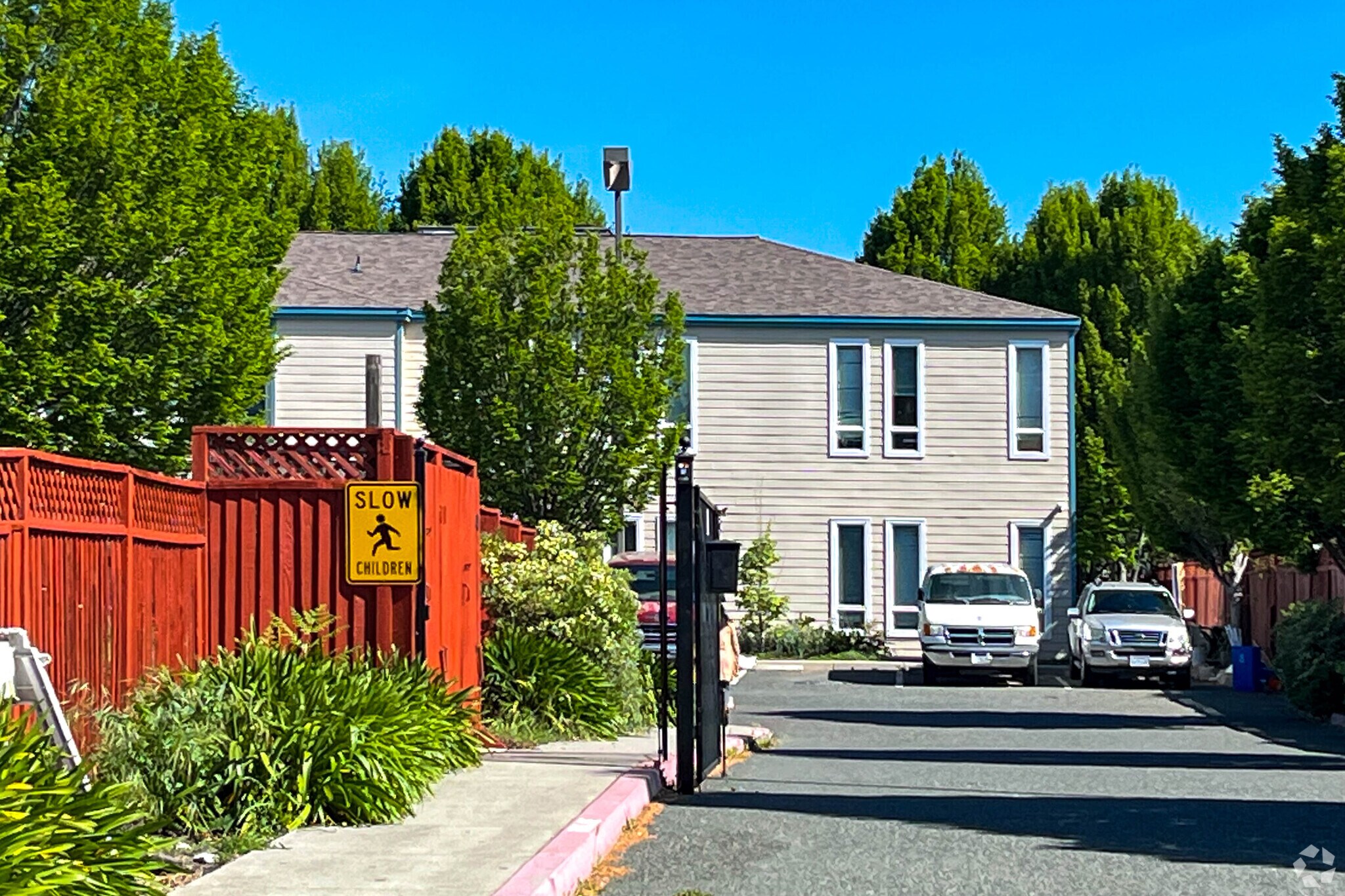 1168 Beech St, East Palo Alto, CA 94303 | MLS# ML81931155 | Homes.com