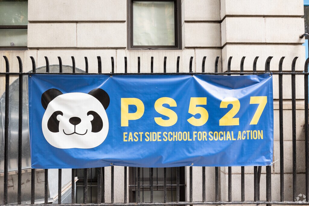 P.S. 527 East Side School-Social Actio, New York NY Rankings & Reviews - Homes.com