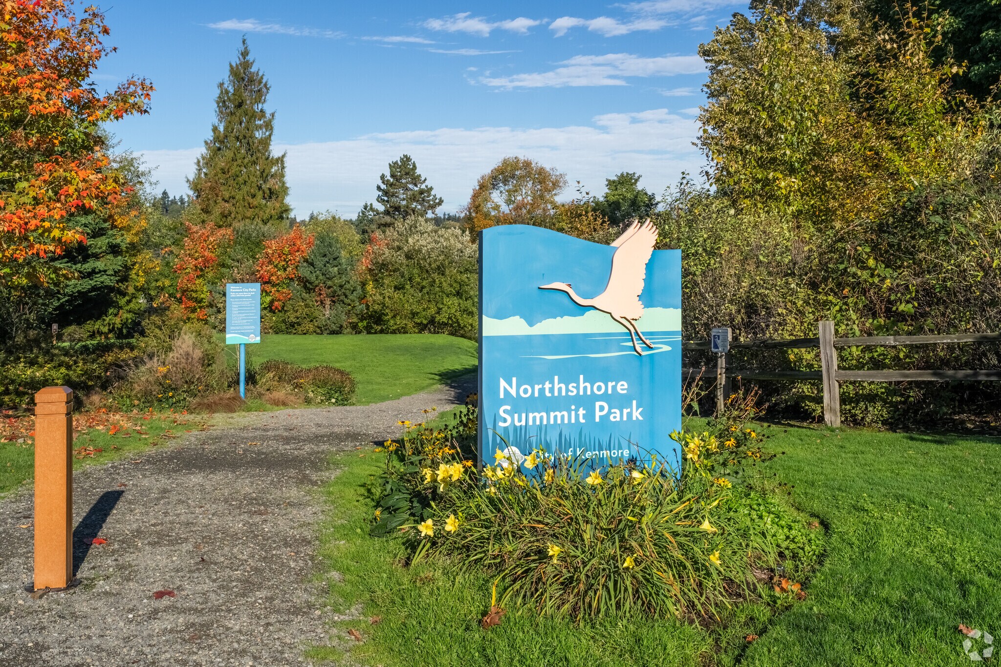 About 25 Degrees, Kenmore WA | HOAs, Reviews, Amenities - Homes.com