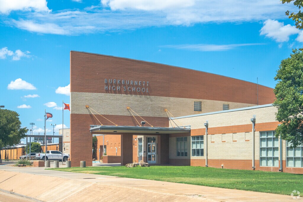 Burkburnett High School, Burkburnett TX Rankings & Reviews - Homes.com Burkburnett High School, Burkburnett TX Rankings & Reviews - Homes.com