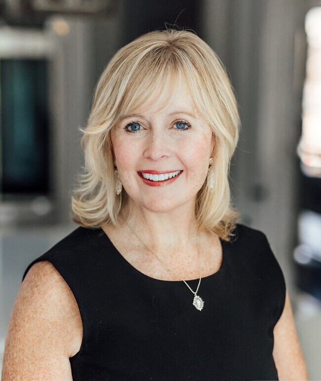 Kristin Vivian | Real Estate Agent in Southlake, - Homes.com