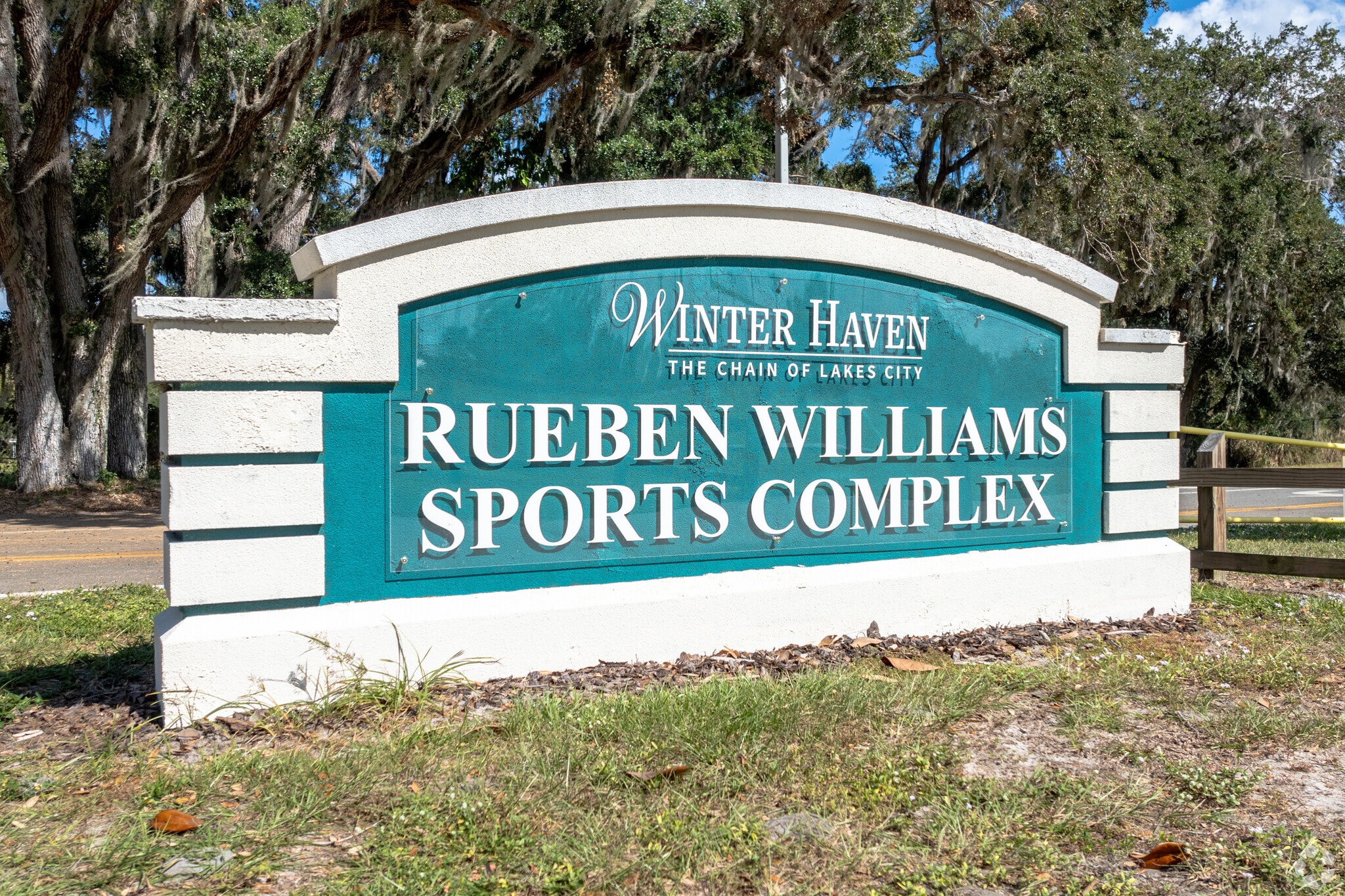 Jewett Middle Academy Magnet in Winter Haven, FL - Homes.com