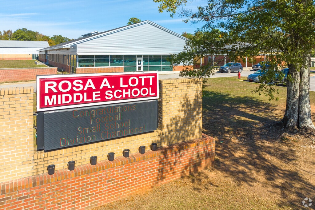 Lott Middle School, Rankings & Reviews - Homes.com