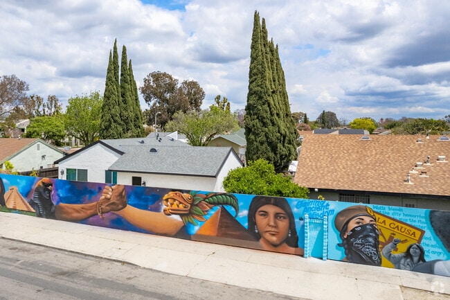 About Watts | Schools, Demographics, Things to Do - Homes.com