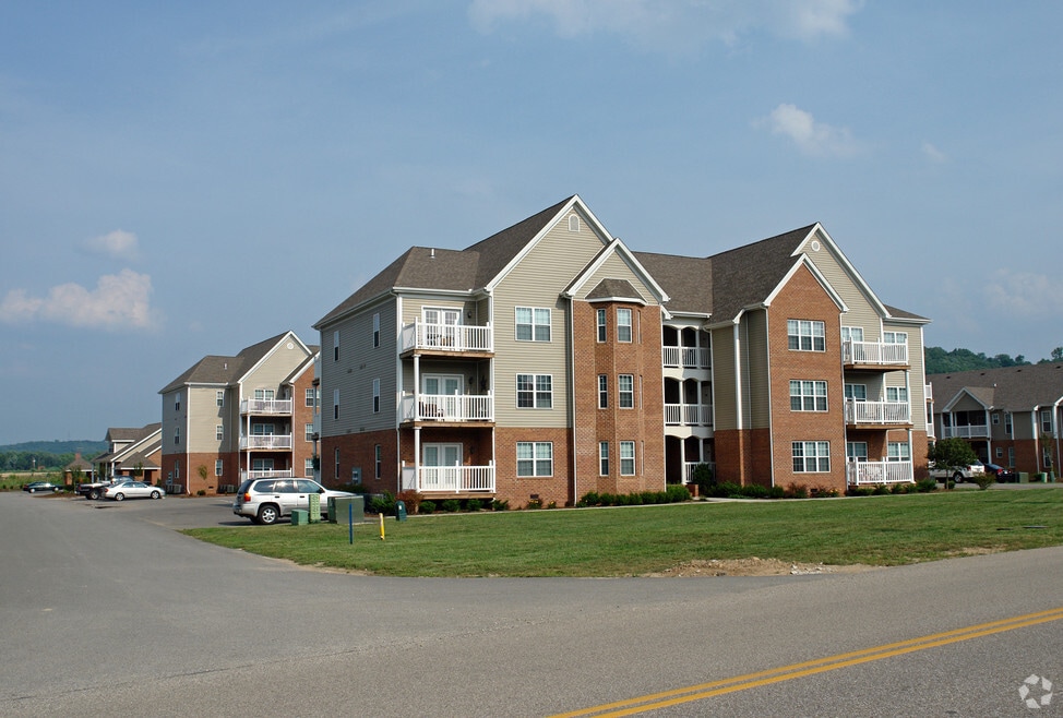 Waterford Village Apartments - 450 Riverview Dr, Barboursville, WV | Homes.com