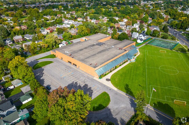 Lincoln Middle School, Syracuse NY Rankings & Reviews - Homes.com