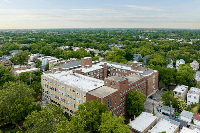 Disney II Magnet High School, Chicago IL Rankings & Reviews - Homes.com