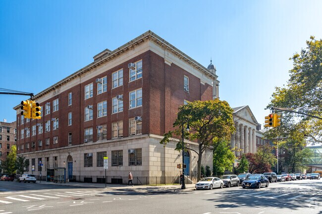 Midwood High School, Rankings & Reviews - Homes.com