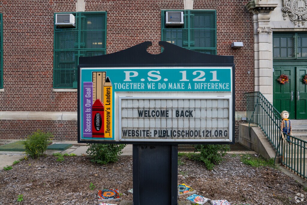 P.S. 121 Nelson A Rockefeller, Rankings & Reviews - Homes.com