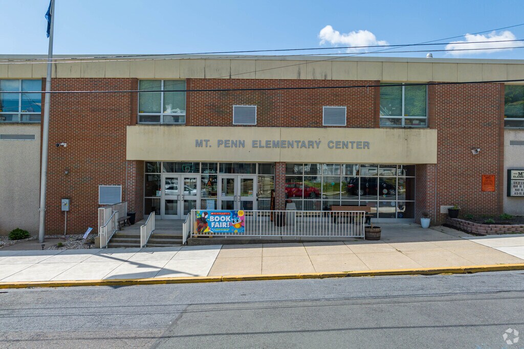 Mount Penn Elementary Center, Rankings & Reviews - Homes.com