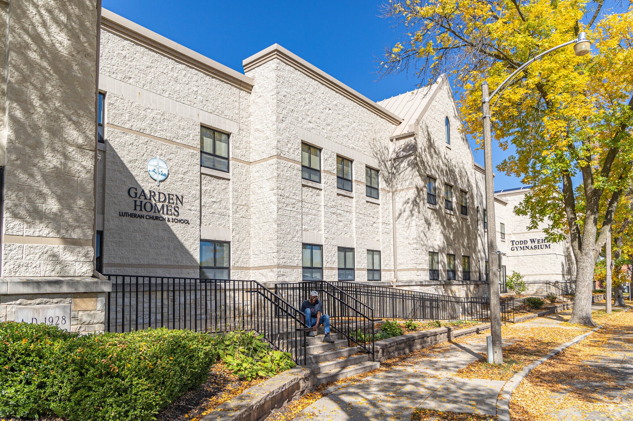 4135 N 21st St, Milwaukee, WI 53209 | Homes.com