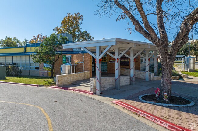 Reilly Elementary School, Rankings & Reviews - Homes.com