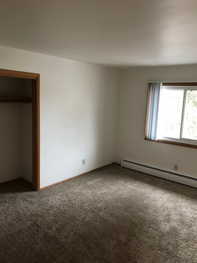 Stevens - 1650 Clark St, Stevens Point, WI | Homes.com