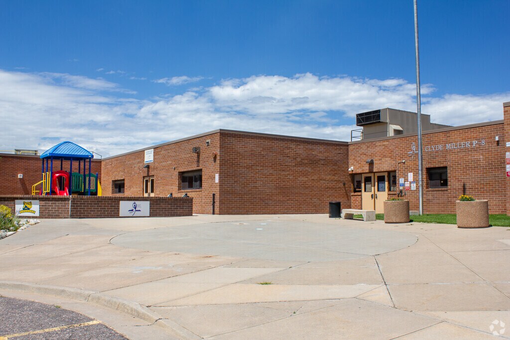 Clyde Miller K-8, Aurora CO Rankings & Reviews - Homes.com