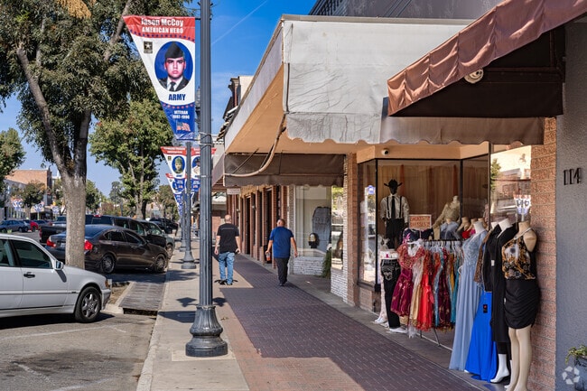 About Porterville Southeast | Schools, Demographics, Things to Do ...