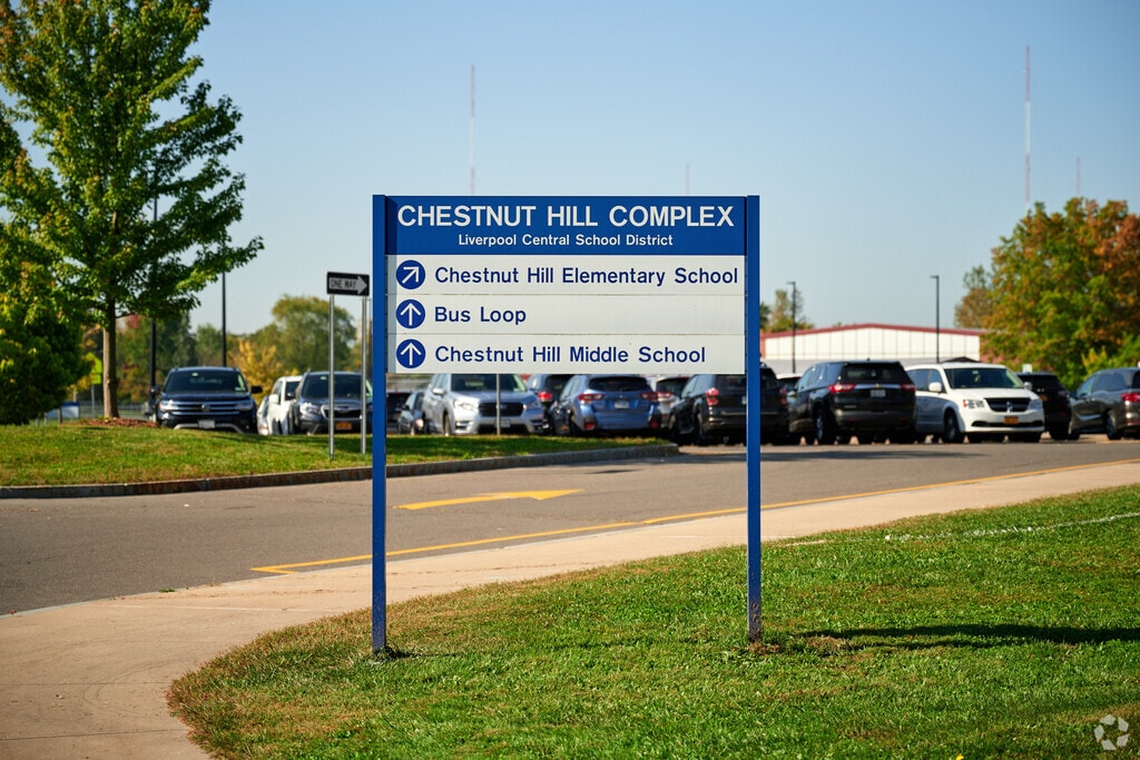 Chestnut Hill Middle School, Rankings & Reviews - Homes.com