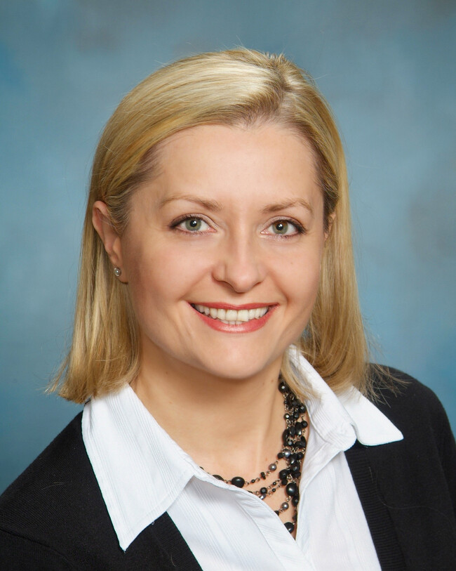 Ania Pendergrass Real Estate Agent In Bellevue Wa