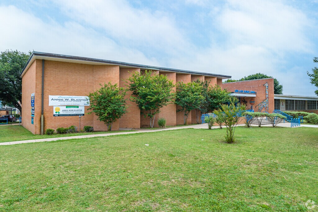 Annie Webb Blanton Elementary School in Dallas, TX - Homes.com