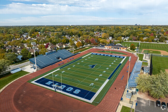 Downers Grove South High School, Rankings & Reviews - Homes.com