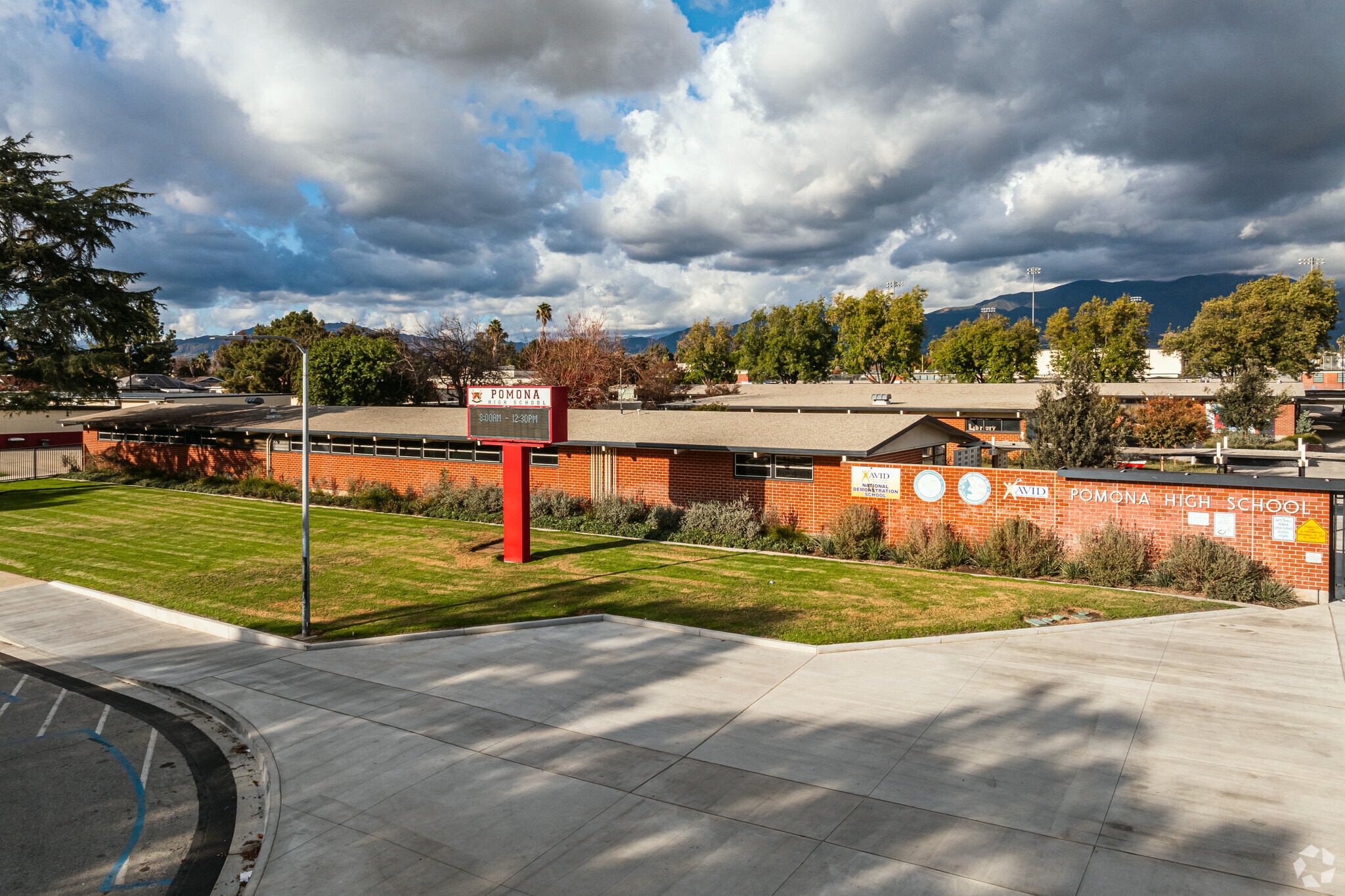 About Pomona Valley | Schools, Demographics, Things to Do - Homes.com