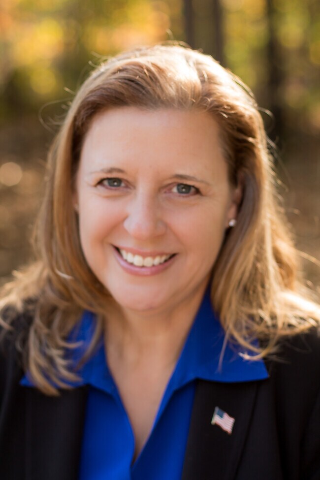 Luella Middle School, Locust Grove GA Rankings & Reviews - Homes.com