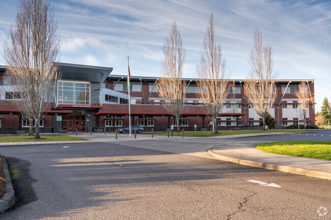 Camas High School, Rankings & Reviews - Homes.com