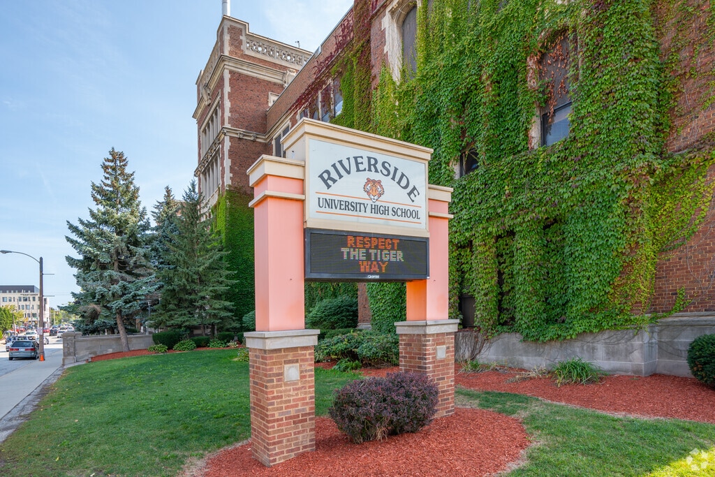 Riverside University High School in Milwaukee, WI - Homes.com Riverside University High School in Milwaukee, WI - Homes.com