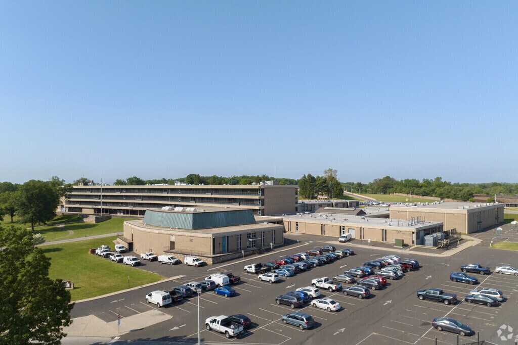 Abington Middle School in Abington Township, PA - Homes.com