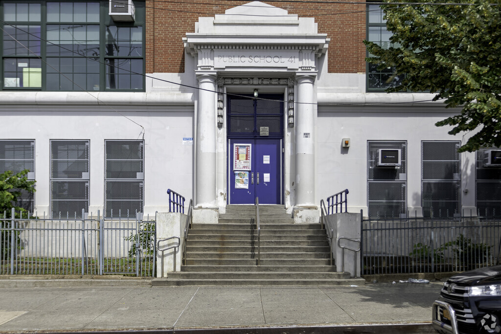 Ps 41 Gun Hill Road, Rankings & Reviews - Homes.com