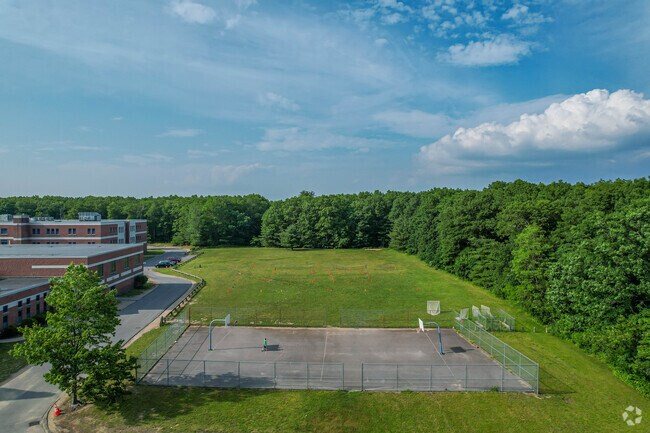 Ephraim Curtis Middle School, Sudbury MA Rankings & Reviews - Homes.com Ephraim Curtis Middle School, Sudbury MA Rankings & Reviews - Homes.com