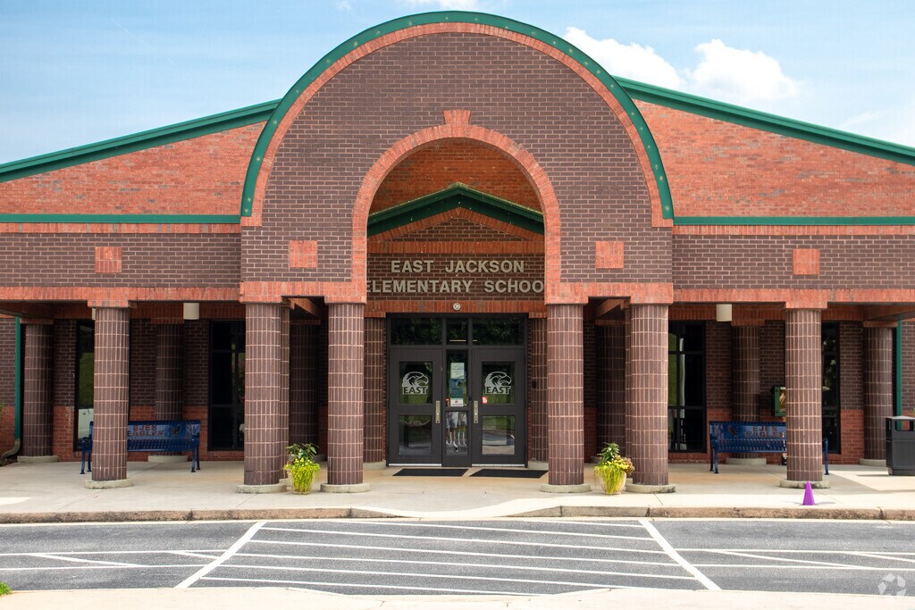 East Jackson Elementary School, Rankings & Reviews - Homes.com