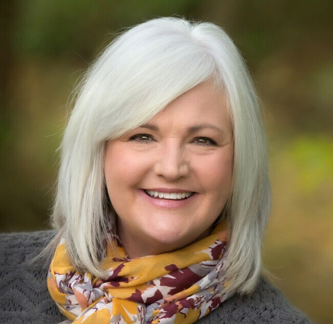 Terri Johnson | Real Estate Agent in Dayton, OH - Homes.com