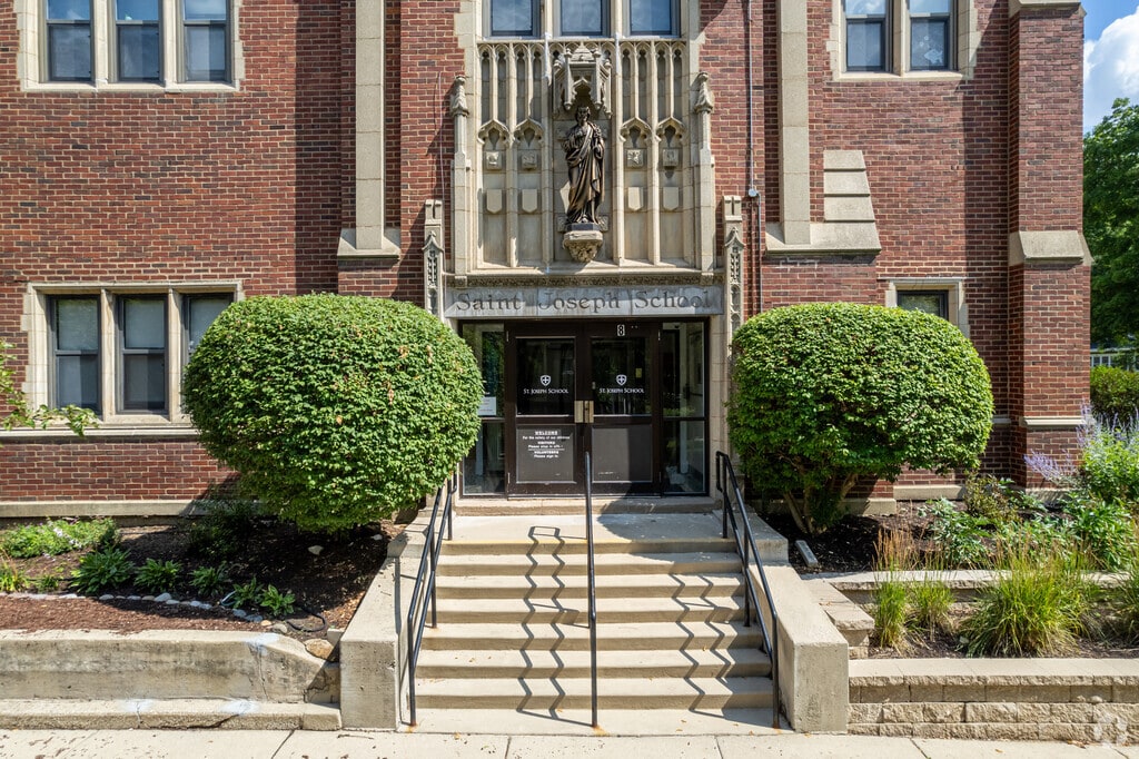 St Joseph School, Rankings & Reviews - Homes.com