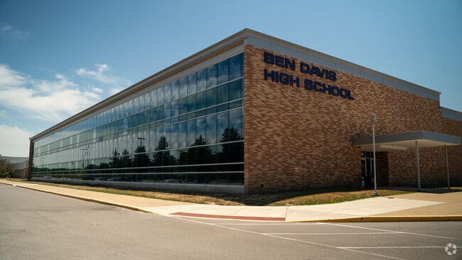 Ben Davis University High School, Rankings & Reviews - Homes.com