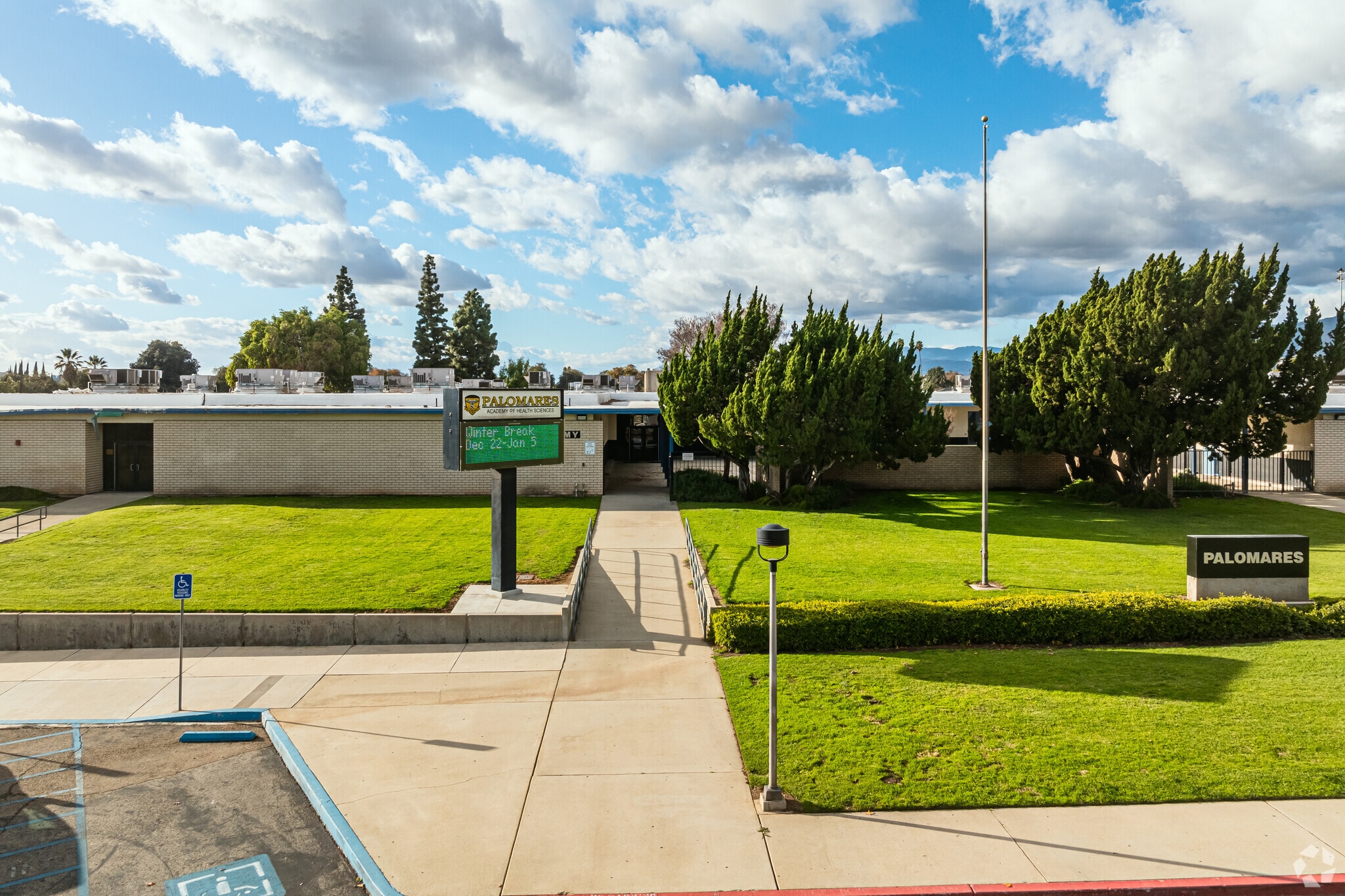 About Pomona Valley | Schools, Demographics, Things to Do - Homes.com