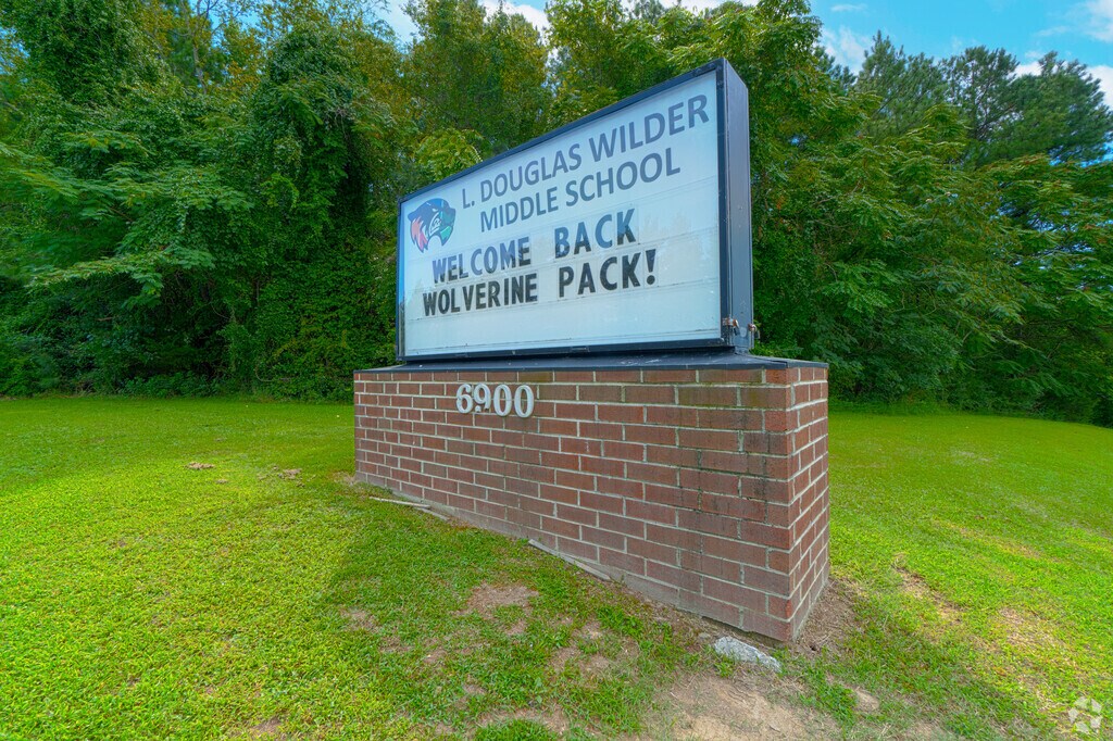 L. Douglas Wilder Middle, Rankings & Reviews - Homes.com