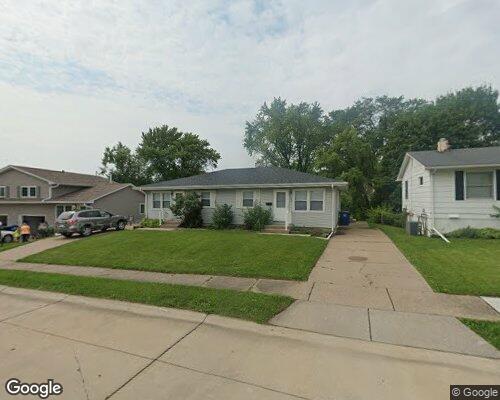 2330 W 40th St, Davenport, IA 52806 | Homes.com