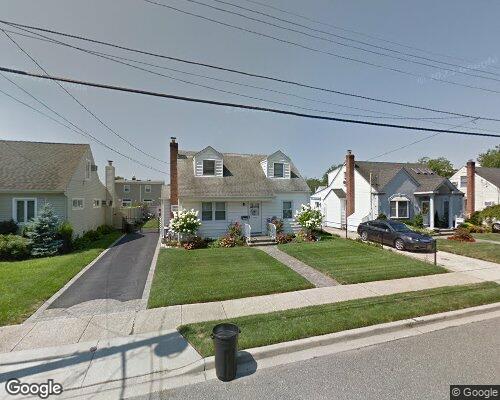 14 Colonial Ave, Merrick, NY 11566 - Homes.com