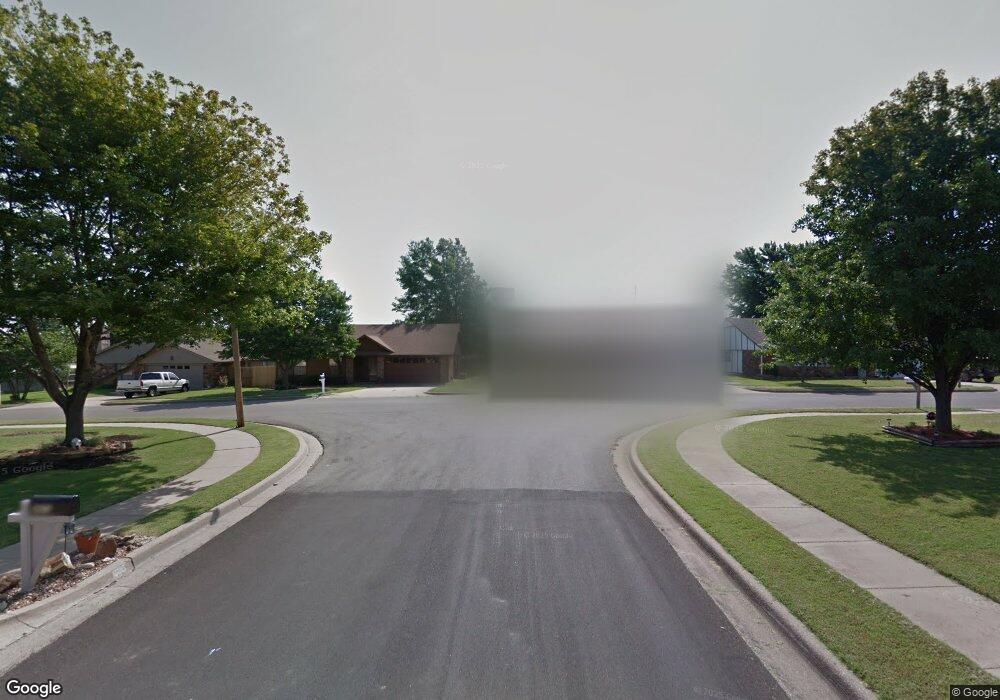 723 NE Shannon Dr, Bartlesville, OK 74006 | Homes.com